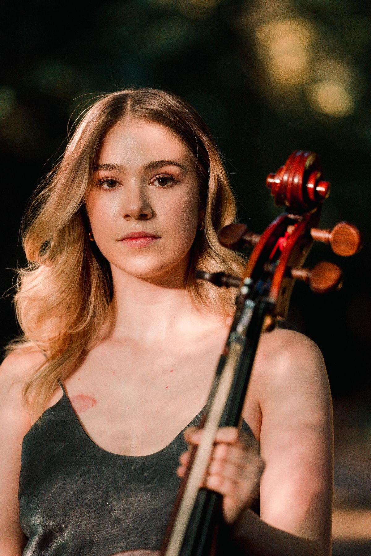 Georgina Hamilton - Cellist, Vocalist and Arranger in London